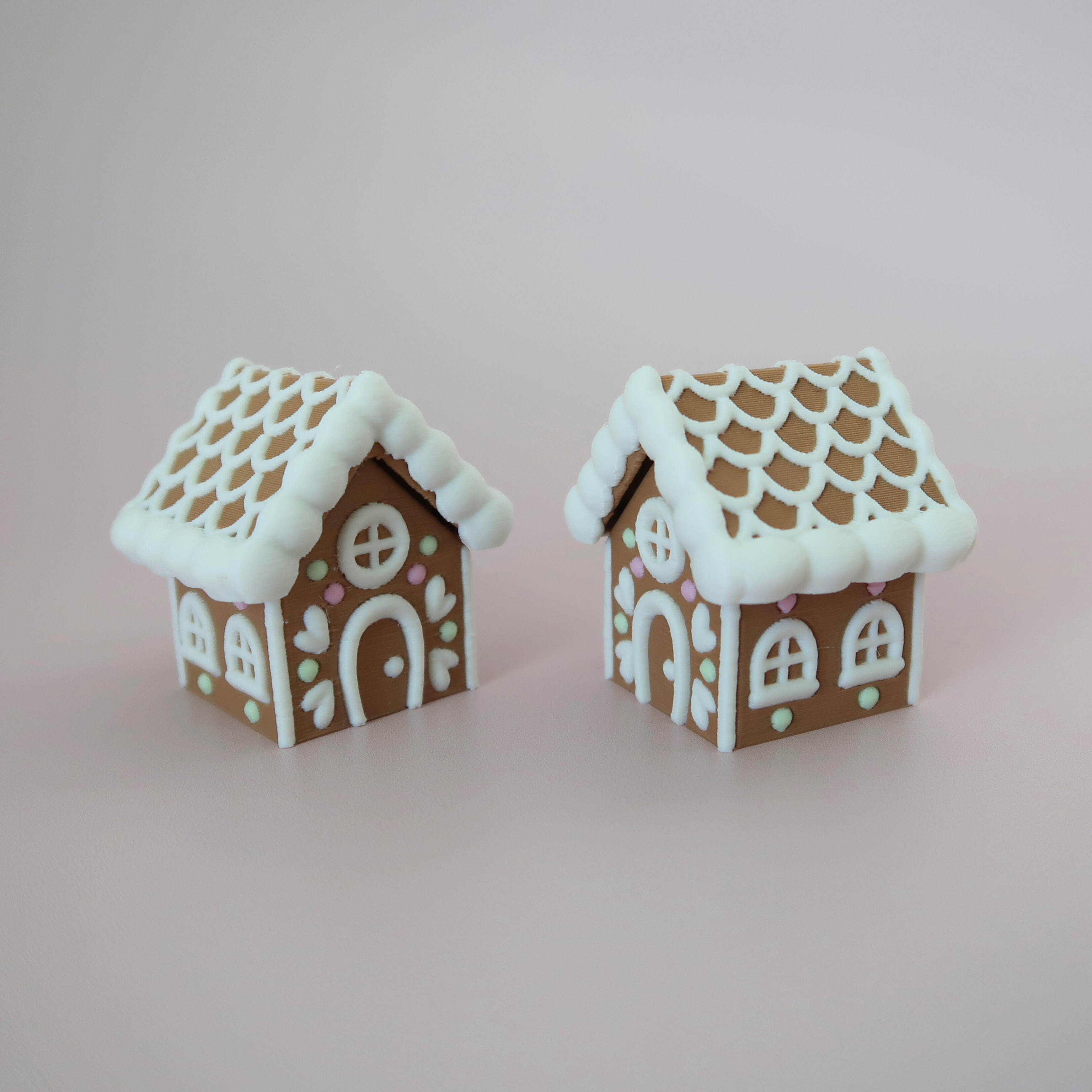 Gingerbread House Clicker – Willow and Co. Crafted Creations